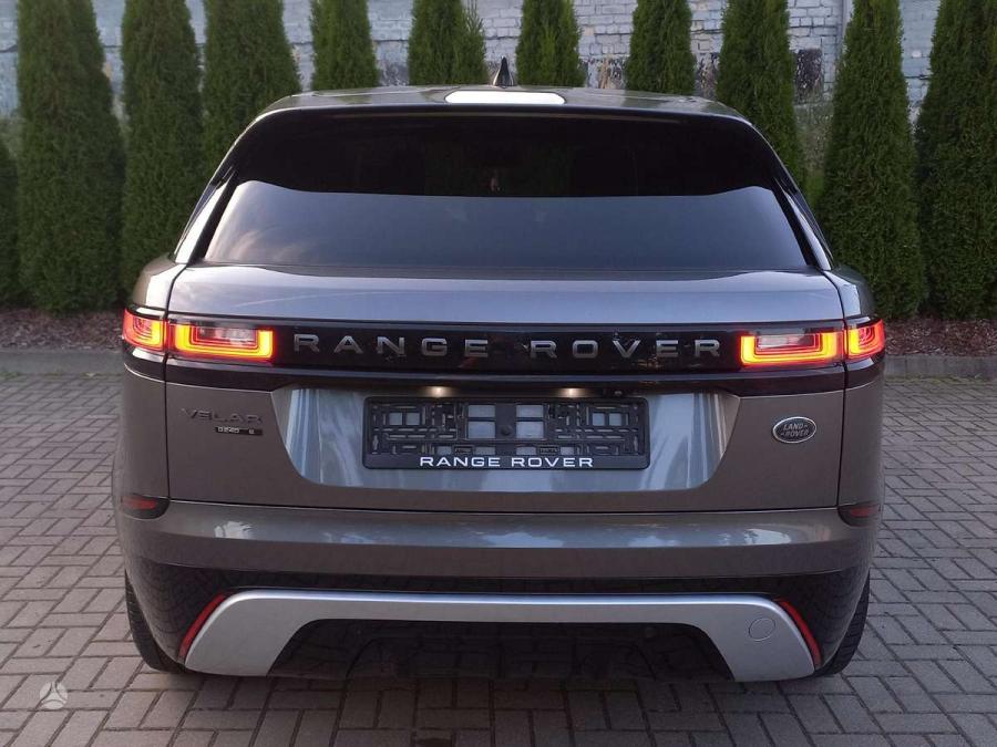 Pelēks Land Rover Range Rover Velar 2018 Viļņa, ar dzinēja tilpumu 2.00 L un nobraukumu 146 tūkst. km par 23900 €, foto 10 vietnē AUTOMOTO.COM.LV