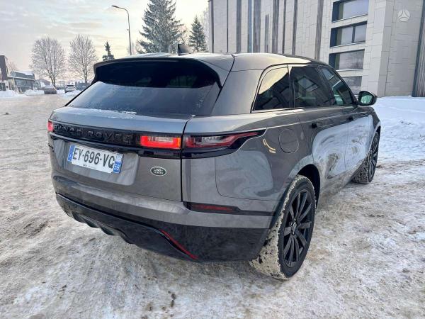 Pelēks Land Rover Range Rover Velar 2018 Tauragė, ar dzinēja tilpumu 2.00 L un nobraukumu 100 tūkst. km par 21900 €, foto 5 vietnē AUTOMOTO.COM.LV
