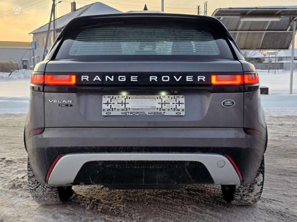 Pelēks Land Rover Range Rover Velar 2018 Tauragė, ar dzinēja tilpumu 2.00 L un nobraukumu 159 tūkst. km par 16500 €, foto 6 vietnē AUTOMOTO.COM.LV