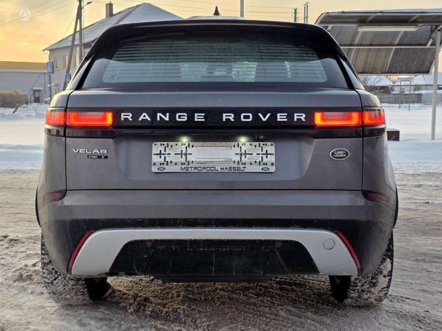 Pelēks Land Rover Range Rover Velar 2018 Tauragė, ar dzinēja tilpumu 2.00 L un nobraukumu 159 tūkst. km par 16500 €, foto 6 vietnē AUTOMOTO.COM.LV