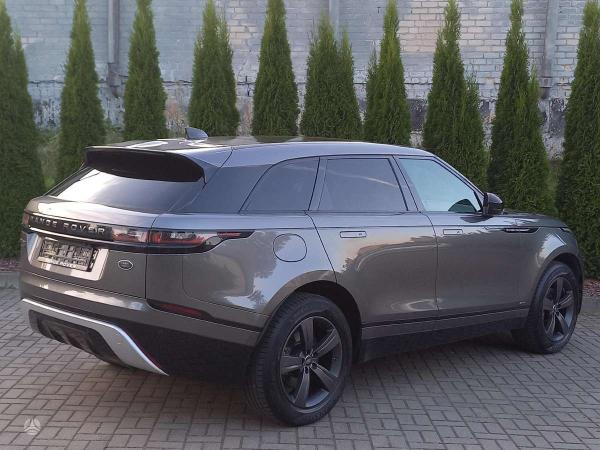 Grey Land Rover Range Rover Velar 2018 in Vilnius, with an engine capacity of 2.00 L and mileage of 146 thousand km for 23400 €, photo 2 on AUTOMOTO.COM.LV