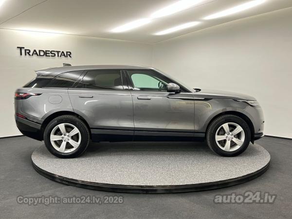Grey Land Rover Range Rover Velar 2018 in Parnu, with an engine capacity of 2.00 L and mileage of 160 thousand km for 24990 €, photo 7 on AUTOMOTO.COM.LV