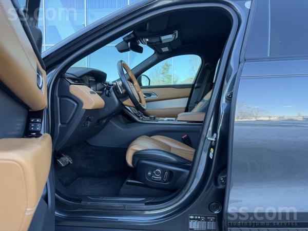 Pelēks Land Rover Range Rover Velar 2018 Rēzekne, ar dzinēja tilpumu 2.00 L un nobraukumu 142 tūkst. km par 19990 €, foto 8 vietnē AUTOMOTO.COM.LV