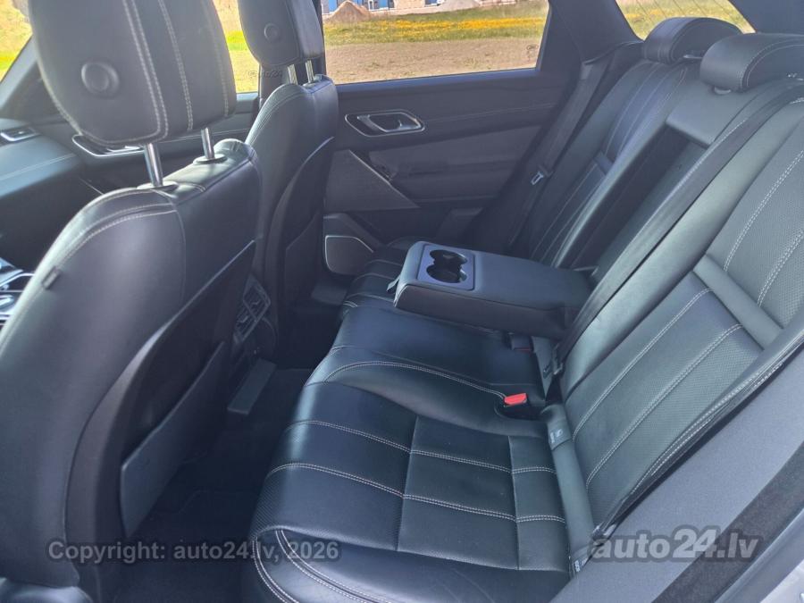 Pelēks Land Rover Range Rover Velar 2018 Tartu, ar dzinēja tilpumu 2.00 L un nobraukumu 144 tūkst. km par 23890 €, foto 16 vietnē AUTOMOTO.COM.LV