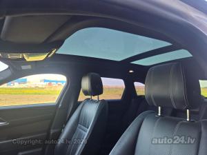 Pelēks Land Rover Range Rover Velar 2018 Tartu, ar dzinēja tilpumu 2.00 L un nobraukumu 144 tūkst. km par 23890 €, foto 24 vietnē AUTOMOTO.COM.LV