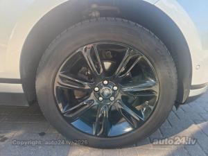 Pelēks Land Rover Range Rover Velar 2018 Tartu, ar dzinēja tilpumu 2.00 L un nobraukumu 144 tūkst. km par 23890 €, foto 27 vietnē AUTOMOTO.COM.LV