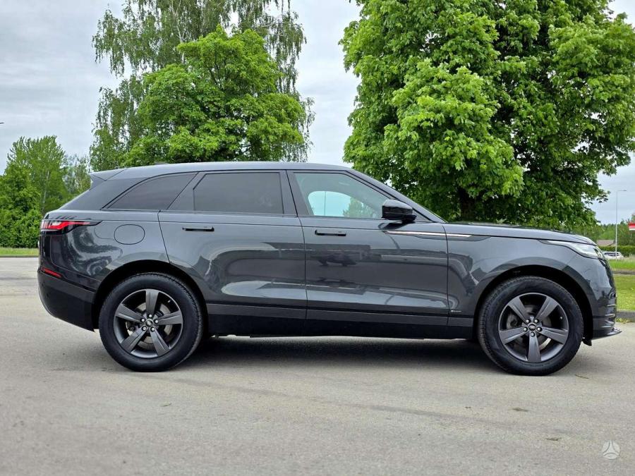Pelēks Land Rover Range Rover Velar 2018 Tauragė, ar dzinēja tilpumu 2.00 L un nobraukumu 168 tūkst. km par 19600 €, foto 5 vietnē AUTOMOTO.COM.LV
