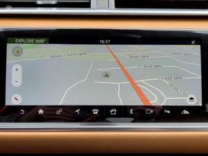Pelēks Land Rover Range Rover Velar 2018 Tauragė, ar dzinēja tilpumu 2.00 L un nobraukumu 168 tūkst. km par 19600 €, foto 25 vietnē AUTOMOTO.COM.LV