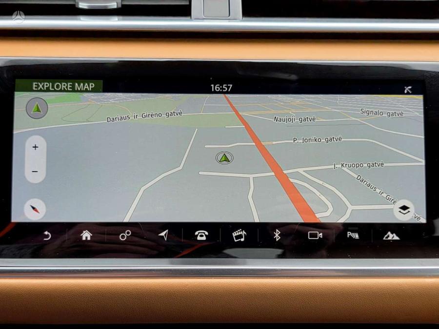 Pelēks Land Rover Range Rover Velar 2018 Tauragė, ar dzinēja tilpumu 2.00 L un nobraukumu 168 tūkst. km par 19600 €, foto 25 vietnē AUTOMOTO.COM.LV