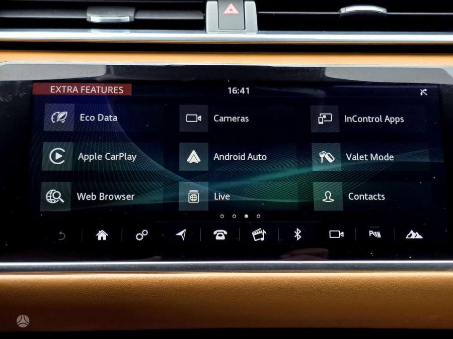 Pelēks Land Rover Range Rover Velar 2018 Tauragė, ar dzinēja tilpumu 2.00 L un nobraukumu 168 tūkst. km par 19600 €, foto 27 vietnē AUTOMOTO.COM.LV