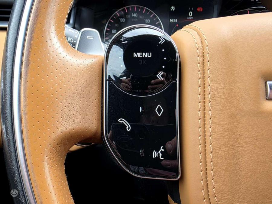 Pelēks Land Rover Range Rover Velar 2018 Tauragė, ar dzinēja tilpumu 2.00 L un nobraukumu 168 tūkst. km par 19600 €, foto 39 vietnē AUTOMOTO.COM.LV