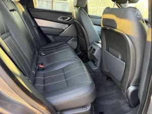 Pelēks Land Rover Range Rover Velar 2018 Kretinga, ar dzinēja tilpumu 2.00 L un nobraukumu 250 tūkst. km par 18000 €, foto 8 vietnē AUTOMOTO.COM.LV