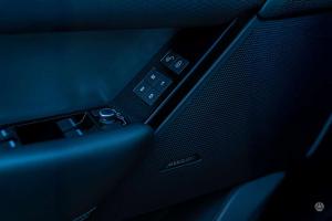 Pelēks Land Rover Range Rover Velar 2018 Šauļi, ar dzinēja tilpumu 2.00 L un nobraukumu 147 tūkst. km par 21950 €, foto 26 vietnē AUTOMOTO.COM.LV