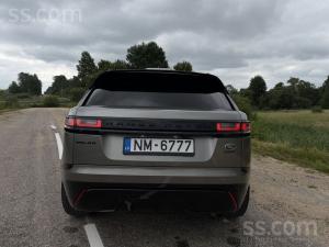 Pelēks Land Rover Range Rover Velar 2018 Rēzekne, ar dzinēja tilpumu 2.00 L un nobraukumu 190 tūkst. km par 19900 €, foto 5 vietnē AUTOMOTO.COM.LV