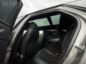 Pelēks Land Rover Range Rover Velar 2018 Rēzekne, ar dzinēja tilpumu 2.00 L un nobraukumu 190 tūkst. km par 19900 €, foto 14 vietnē AUTOMOTO.COM.LV