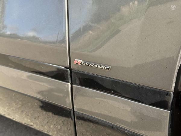 Pelēks Land Rover Range Rover Velar 2018 Tauragė, ar dzinēja tilpumu 2.00 L un nobraukumu 165 tūkst. km par 19500 €, foto 4 vietnē AUTOMOTO.COM.LV
