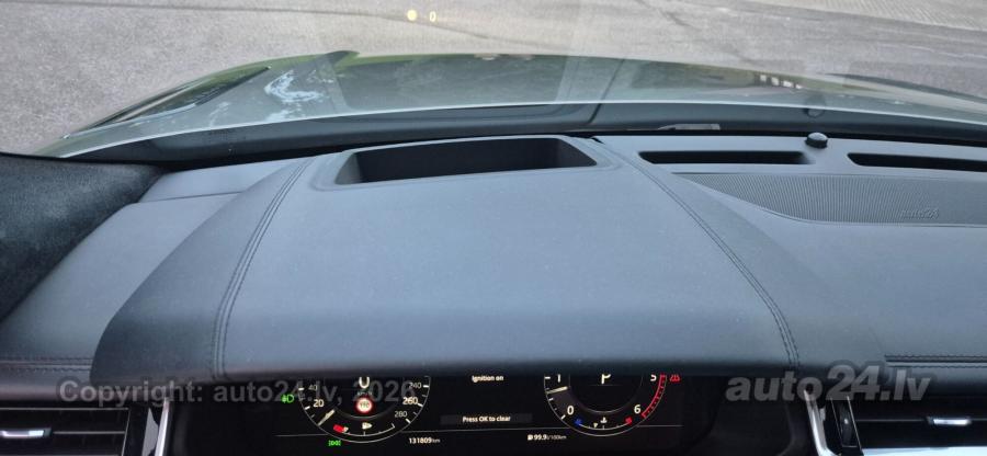 Grey Land Rover Range Rover Velar 2018 in Tartu, with an engine capacity of 3.00 L and mileage of 132 thousand km for 29900 €, photo 23 on AUTOMOTO.COM.LV