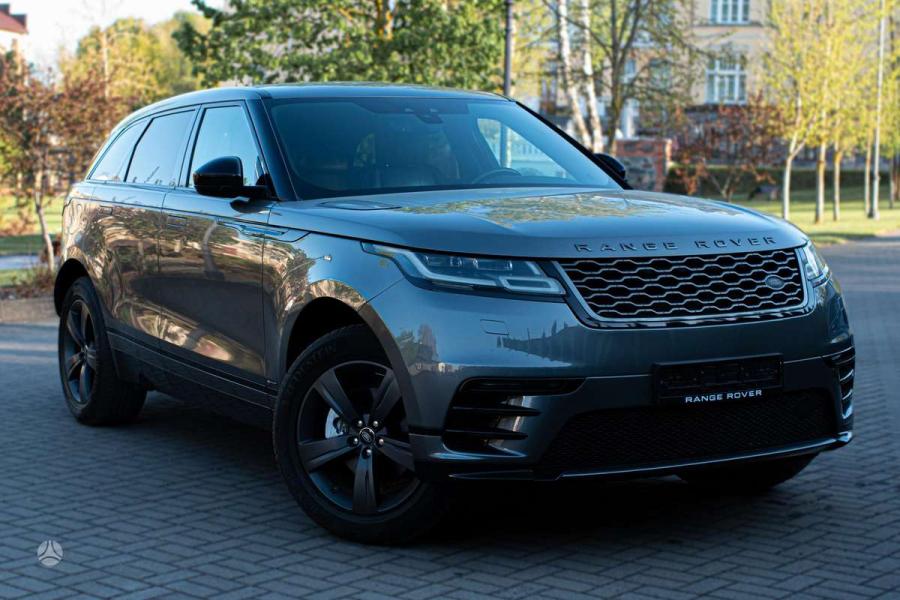 Grey Land Rover Range Rover Velar 2018 in Siauliai, with an engine capacity of 2.00 L and mileage of 147 thousand km for 21900 €, photo 5 on AUTOMOTO.COM.LV