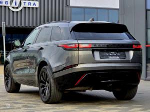 Grey Land Rover Range Rover Velar 2018 in Siauliai, with an engine capacity of 2.00 L and mileage of 157 thousand km for 19250 €, photo 6 on AUTOMOTO.COM.LV