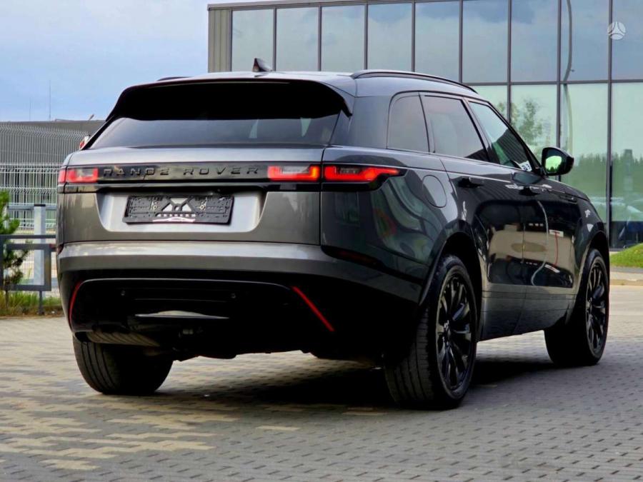 Grey Land Rover Range Rover Velar 2018 in Siauliai, with an engine capacity of 2.00 L and mileage of 157 thousand km for 19250 €, photo 9 on AUTOMOTO.COM.LV