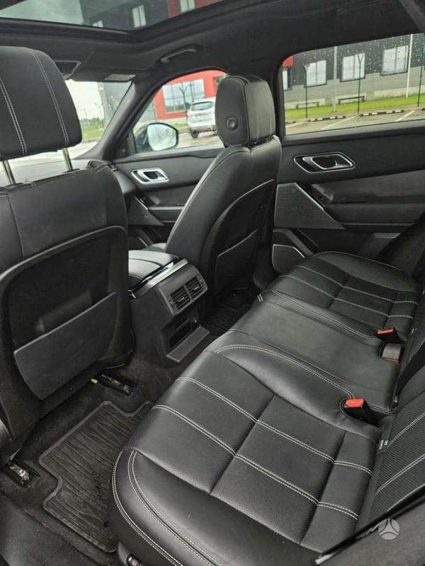 Pelēks Land Rover Range Rover Velar 2018 Klaipėda, ar dzinēja tilpumu 2.00 L un nobraukumu 132 tūkst. km par 18800 €, foto 9 vietnē AUTOMOTO.COM.LV
