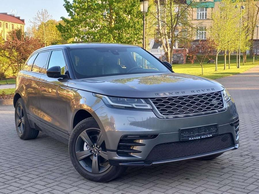 Pelēks Land Rover Range Rover Velar 2018 Šauļi, ar dzinēja tilpumu 2.00 L un nobraukumu 147 tūkst. km par 21300 €, foto 1 vietnē AUTOMOTO.COM.LV