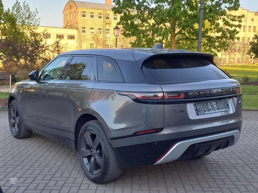 Pelēks Land Rover Range Rover Velar 2018 Šauļi, ar dzinēja tilpumu 2.00 L un nobraukumu 147 tūkst. km par 21300 €, foto 7 vietnē AUTOMOTO.COM.LV