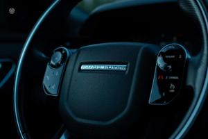 Pelēks Land Rover Range Rover Velar 2018 Šauļi, ar dzinēja tilpumu 2.00 L un nobraukumu 147 tūkst. km par 21300 €, foto 21 vietnē AUTOMOTO.COM.LV
