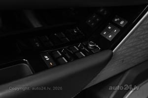 Pelēks Land Rover Range Rover Velar 2018 Rīga, ar dzinēja tilpumu 2.00 L un nobraukumu 75 tūkst. km par 29500 €, foto 16 vietnē AUTOMOTO.COM.LV