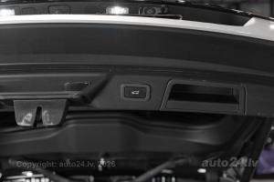 Pelēks Land Rover Range Rover Velar 2018 Rīga, ar dzinēja tilpumu 2.00 L un nobraukumu 75 tūkst. km par 29500 €, foto 30 vietnē AUTOMOTO.COM.LV