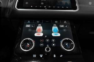Pelēks Land Rover Range Rover Velar 2018 Rīga, ar dzinēja tilpumu 2.00 L un nobraukumu 75 tūkst. km par 29500 €, foto 29 vietnē AUTOMOTO.COM.LV