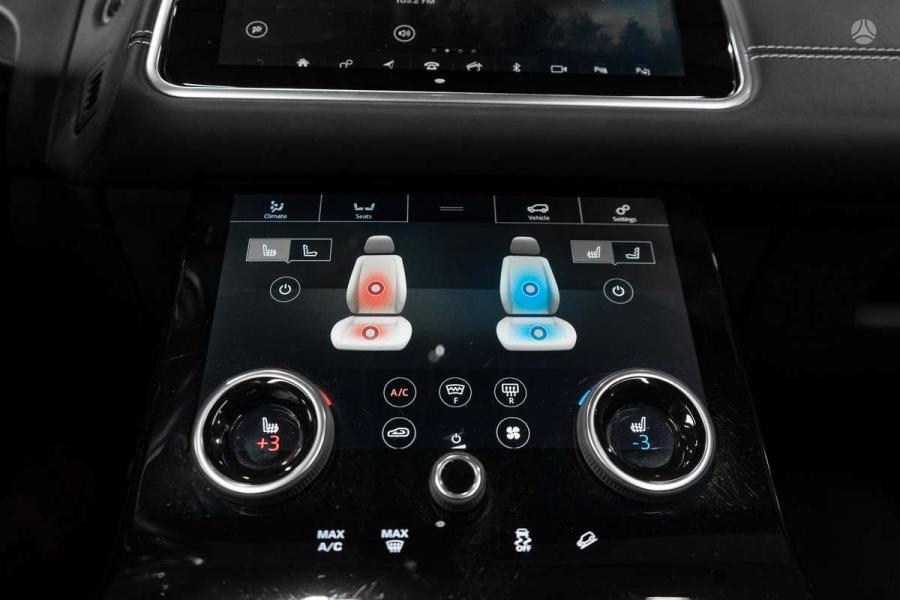 Pelēks Land Rover Range Rover Velar 2018 Rīga, ar dzinēja tilpumu 2.00 L un nobraukumu 75 tūkst. km par 29500 €, foto 29 vietnē AUTOMOTO.COM.LV