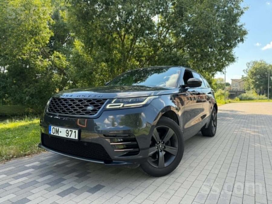 Grey Land Rover Range Rover Velar 2018 in Rezekne, with an engine capacity of 2.00 L and mileage of 151 thousand km for 21500 €, photo 4 on AUTOMOTO.COM.LV