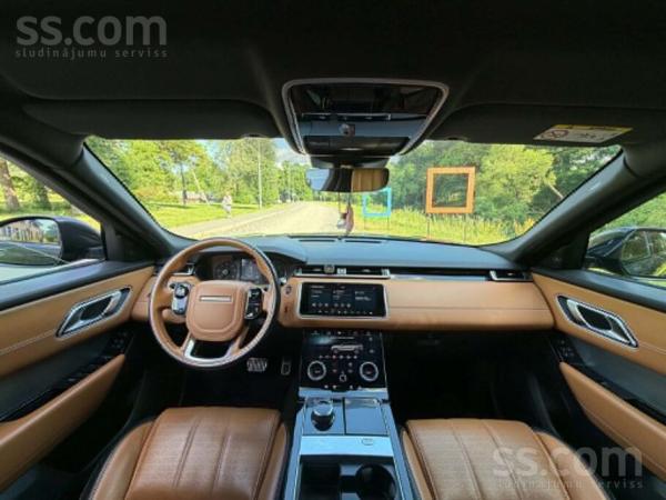 Grey Land Rover Range Rover Velar 2018 in Rezekne, with an engine capacity of 2.00 L and mileage of 151 thousand km for 21500 €, photo 9 on AUTOMOTO.COM.LV