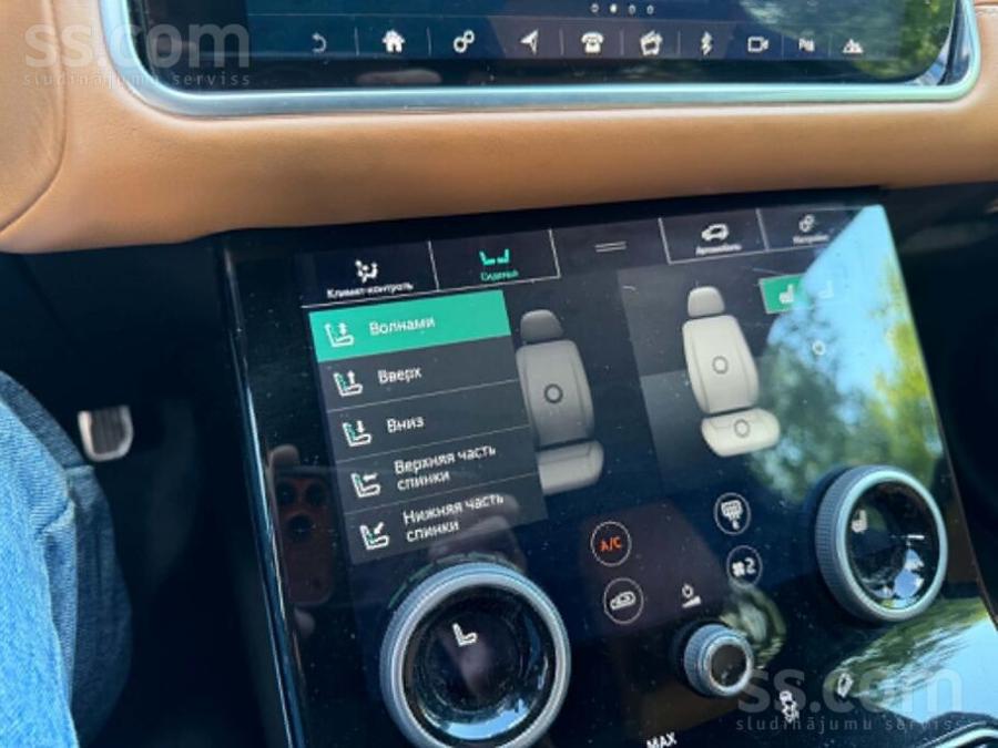 Grey Land Rover Range Rover Velar 2018 in Rezekne, with an engine capacity of 2.00 L and mileage of 151 thousand km for 21500 €, photo 13 on AUTOMOTO.COM.LV
