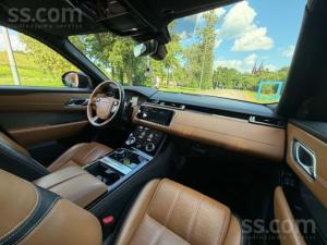 Grey Land Rover Range Rover Velar 2018 in Rezekne, with an engine capacity of 2.00 L and mileage of 151 thousand km for 21500 €, photo 17 on AUTOMOTO.COM.LV