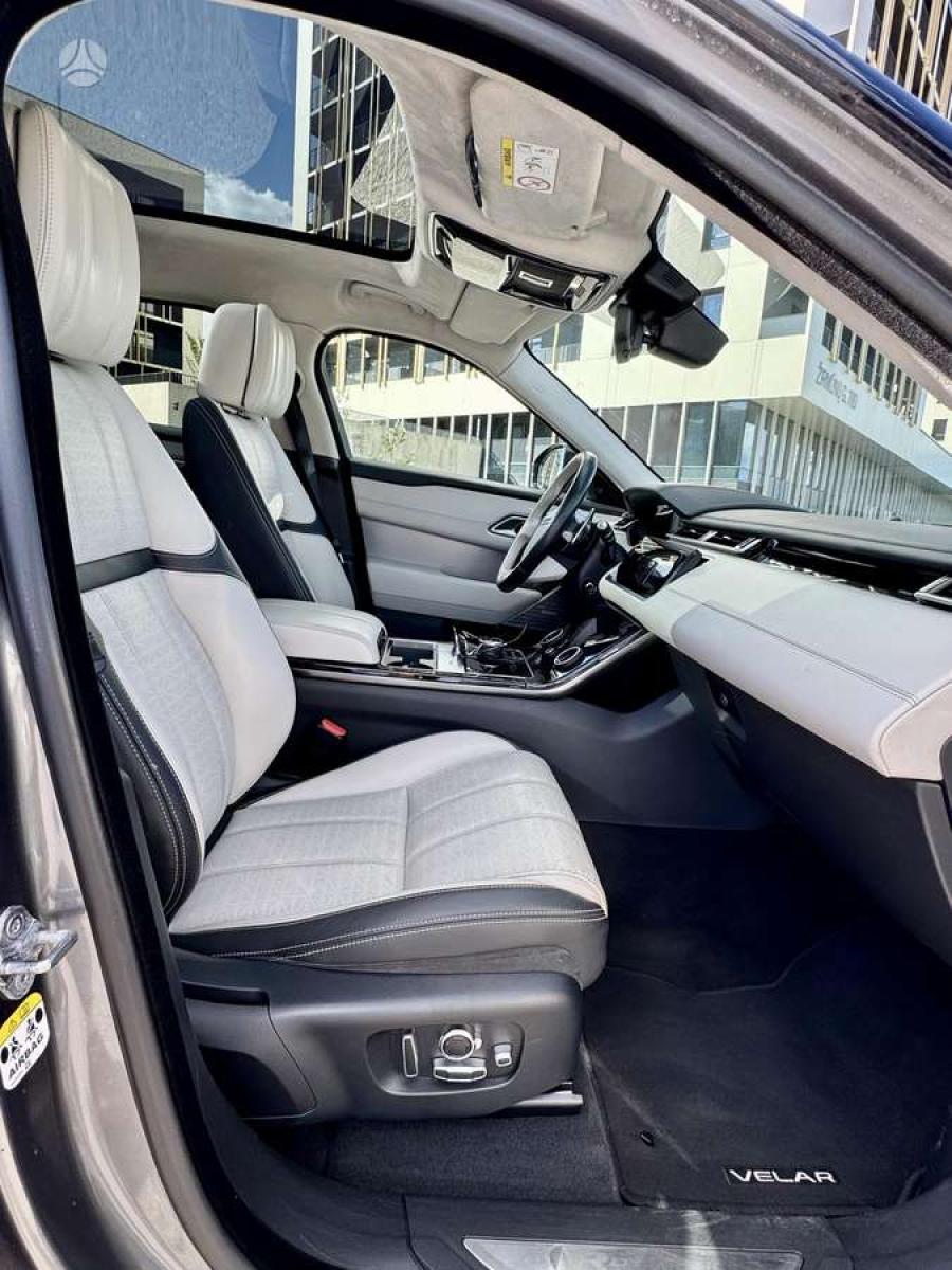 Grey Land Rover Range Rover Velar 2018 in Vilnius, with an engine capacity of 2.99 L and mileage of 109 thousand km for 27400 €, photo 13 on AUTOMOTO.COM.LV