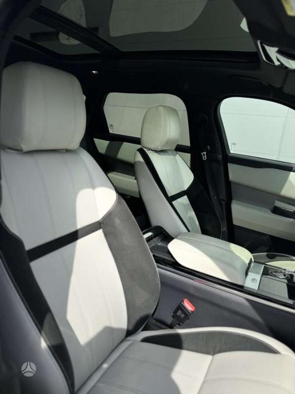 Land Rover Range Rover Velar 2018 Viļņa vietnē Pelēks Land Rover Range Rover Velar 2018 Viļņa, ar dzinēja tilpumu 2.99 L un nobraukumu 270 tūkst. km par 20000 €, foto 10 vietnē AUTOMOTO.COM.LV