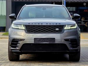 Grey Land Rover Range Rover Velar 2018 in Siauliai, with an engine capacity of 2.00 L and mileage of 157 thousand km for 19250 €, photo 3 on AUTOMOTO.COM.LV