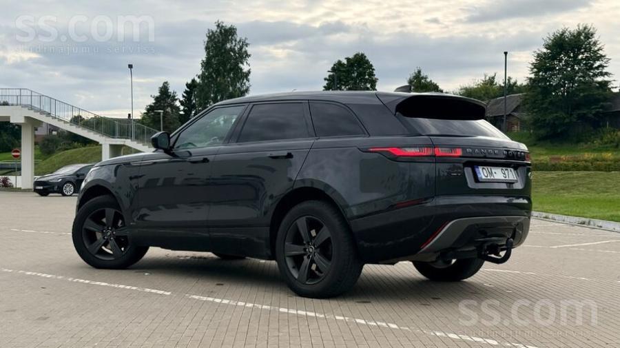 Pelēks Land Rover Range Rover Velar 2018 Rēzekne, ar dzinēja tilpumu 2.00 L un nobraukumu 151 tūkst. km par 19400 €, foto 4 vietnē AUTOMOTO.COM.LV