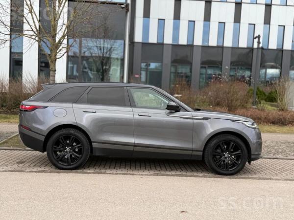 Grey Land Rover Range Rover Velar 2019 in Riga, with an engine capacity of 2.00 L and mileage of 155 thousand km for 32000 €, photo 3 on AUTOMOTO.COM.LV