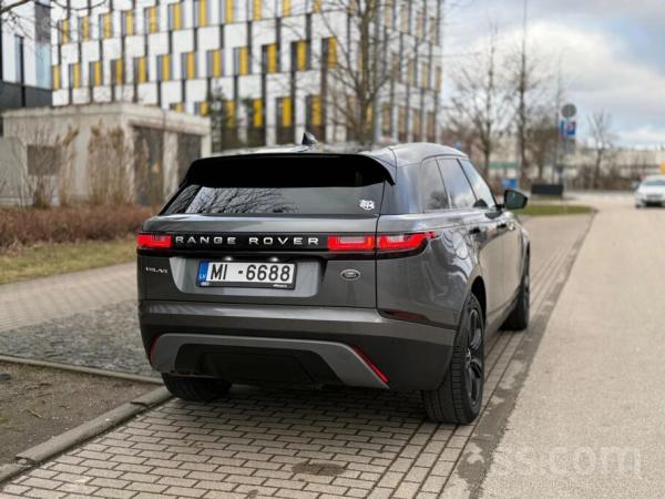 Grey Land Rover Range Rover Velar 2019 in Riga, with an engine capacity of 2.00 L and mileage of 155 thousand km for 32000 €, photo 5 on AUTOMOTO.COM.LV