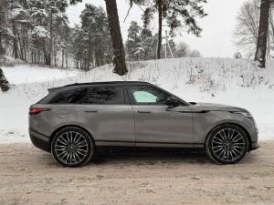 Pelēks Land Rover Range Rover Velar 2019 Viļņa, ar dzinēja tilpumu 2.00 L un nobraukumu 149 tūkst. km par 34900 €, foto 4 vietnē AUTOMOTO.COM.LV