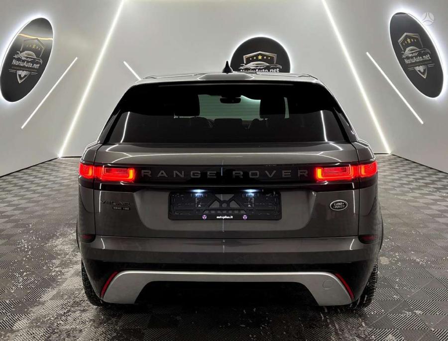 Pelēks Land Rover Range Rover Velar 2019 Marijampole, ar dzinēja tilpumu 2.00 L un nobraukumu 139 tūkst. km par 24999 €, foto 30 vietnē AUTOMOTO.COM.LV