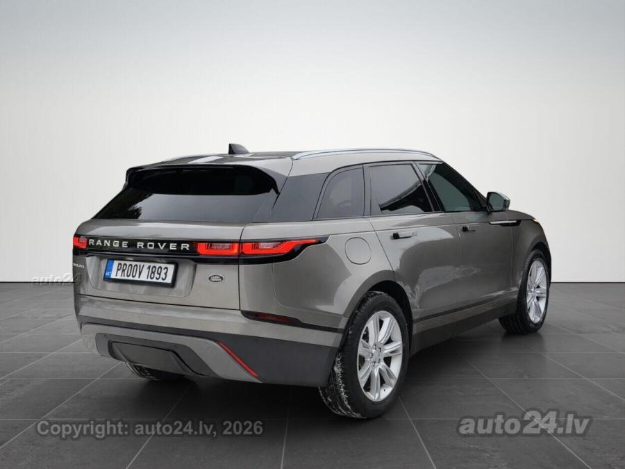 Grey Land Rover Range Rover Velar 2019 in Parnu, with an engine capacity of 2.00 L and mileage of 180 thousand km for 24900 €, photo 4 on AUTOMOTO.COM.LV