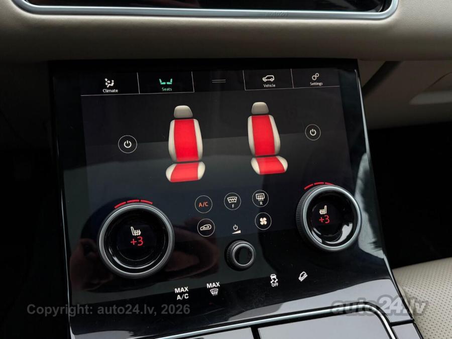 Grey Land Rover Range Rover Velar 2019 in Parnu, with an engine capacity of 2.00 L and mileage of 180 thousand km for 24900 €, photo 14 on AUTOMOTO.COM.LV