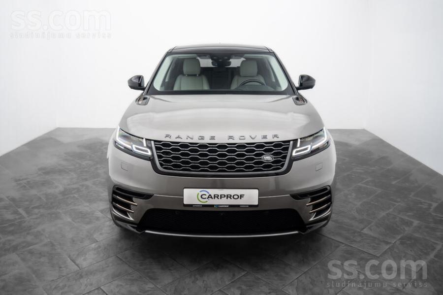 Grey Land Rover Range Rover Velar 2019 in Riga, with an engine capacity of 2.00 L and mileage of 150 thousand km for 26999 €, photo 2 on AUTOMOTO.COM.LV