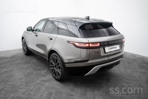 Grey Land Rover Range Rover Velar 2019 in Riga, with an engine capacity of 2.00 L and mileage of 150 thousand km for 26999 €, photo 6 on AUTOMOTO.COM.LV