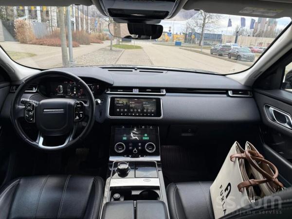 Grey Land Rover Range Rover Velar 2019 in Riga, with an engine capacity of 2.00 L and mileage of 155 thousand km for 28500 €, photo 8 on AUTOMOTO.COM.LV