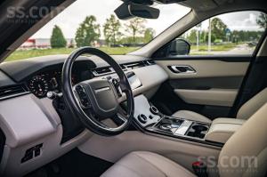 Pelēks Land Rover Range Rover Velar 2019 Rīga, ar dzinēja tilpumu 2.00 L un nobraukumu 0 tūkst. km par 24990 €, foto 10 vietnē AUTOMOTO.COM.LV